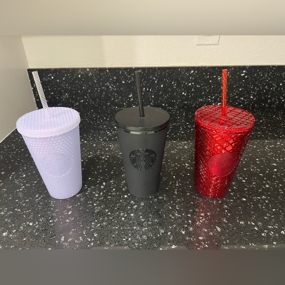 Starbucks | Dining | Grande Starbucks Cups | Poshmark